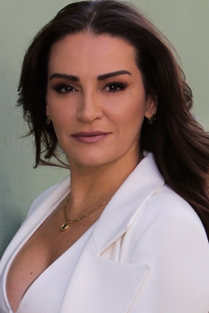 Ayca Inci | Bio: Age, Height, Net Worth, Marriage & Lifestlye
